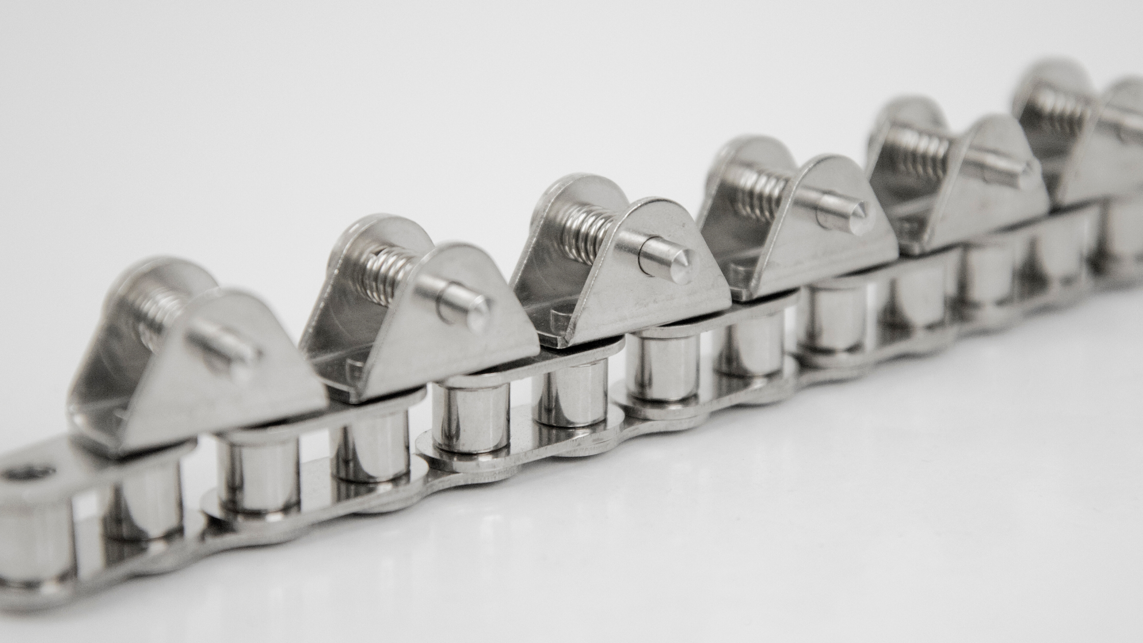 Stainless vs. Nickel-Plated Gripper Chains | Jeremywell